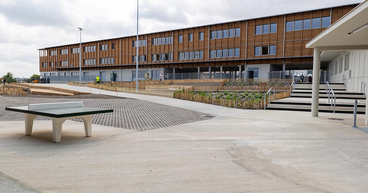 À Montussan, un nouveau collège plus durable | Gironde.FR